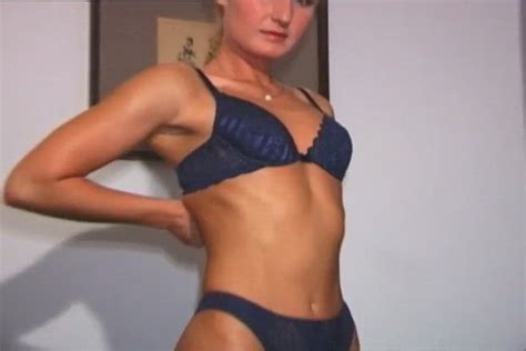 Gorgeous Blonde Entices And Seduces With Her Voluptuous Curves Sex Com