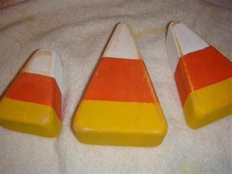 Bittersweet And Ivy Primitives Prim Wooden Candy Corn~