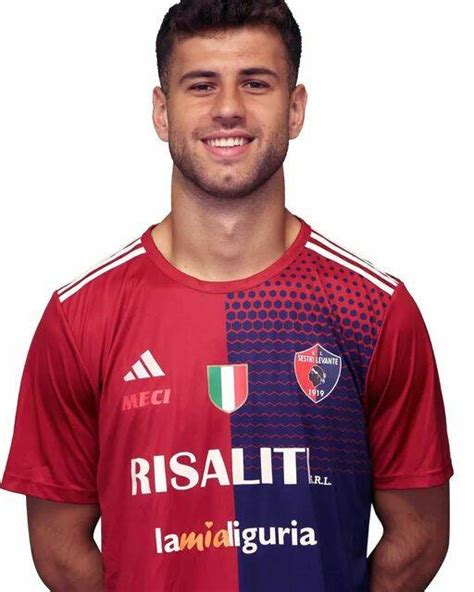 Calcio Sestri Ottima Notizia Per Toci Convocato Con Lunder 21