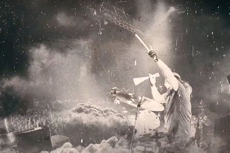 Hellyeah Salute Vinnie Pauls Legacy With Skyy And Water Video