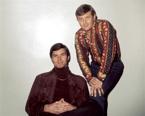 Route 66 Stars Martin Milner George Maharis In 1960s Fashion 8x10 Real