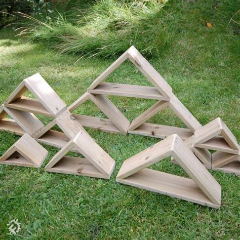 Outdoor Blocks Triangle 20 Pieces Muddy Faces