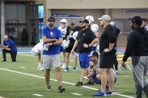 Switching Sides Josh Davis Goes From Sdsu Star And Assistant To Usd