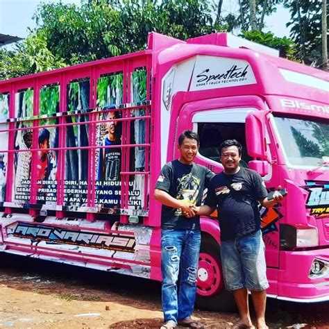 Aris Roban Aris Roban09 • Threads Say More