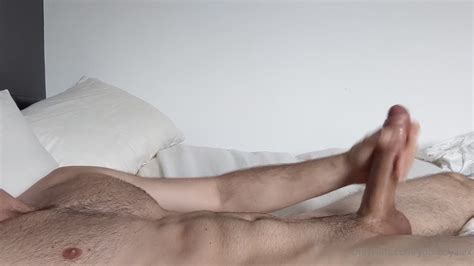 Hung Alex 日本語で