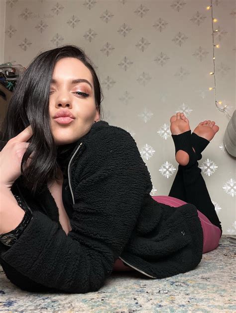 I Love Sex And Cuddles Before Sleep R Thepose