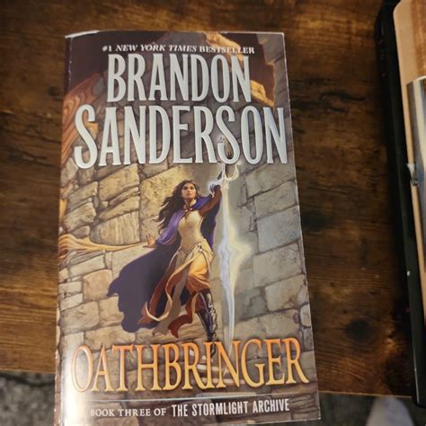 Oathbringer By Brandon Sanderson Paperback Pangobooks