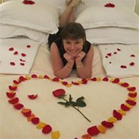 Stream Bindi Martin Music Listen To Songs Albums Playlists For Free