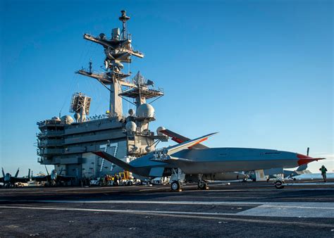 U S Navy Mq 25 Stingray Tanker Drone Undergoes Testing At Sea
