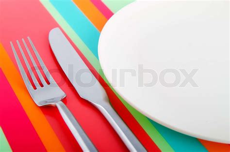 Leere Teller Mit Besteck Stock Bild Colourbox