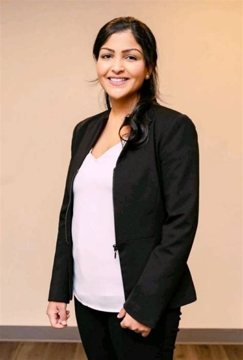 Meet Our Auburn Wa Dentist Navdeep Dhaliwal Dds Auburn Dental Smiles