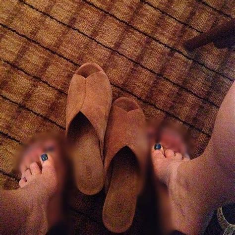 Elyse Lurays Feet