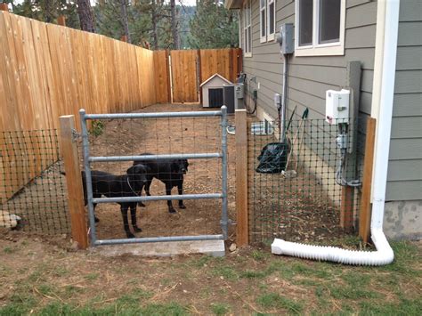 Side Yard Dog Run Our House Projects Pinterest Side Yards