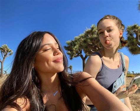 Emma Myers E Jenna Ortega Icons