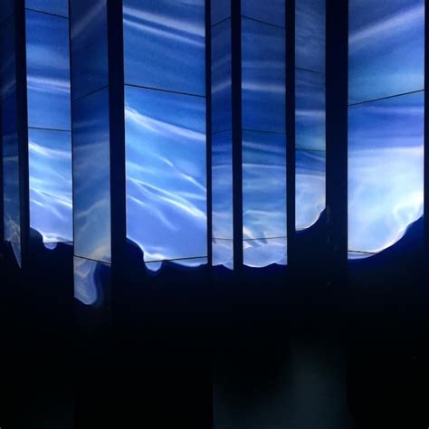 Premium Photo Reflection On Glass