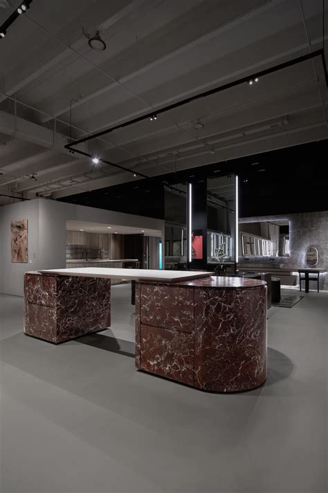 Teyo Officially Launches Inaugural Furnishowroom