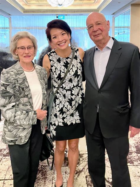 Shareholder Stakeholder Technology Energy Ambition Reality Fossilfuels Renewables