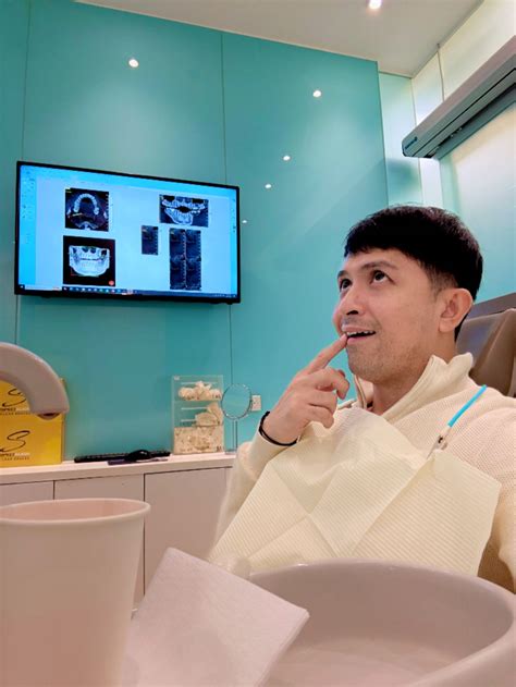 Dennis Trillo Dennis Trillo Added A New Photo — At Gaoc