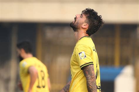 محمد دانشگر عزادار شد طرفداری