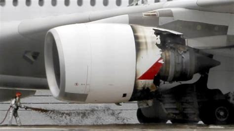 Qantas Rolls Royce Settle Over Jet Engine Defect Cbc News