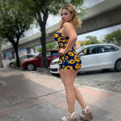 Glenda Baker En Instagram “que Les Parece Mi Outfit Llection Beautybloggers