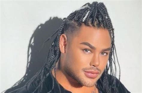 Sering Dikritik Gaya Pakaiannya Ivan Gunawan Malah Ditegur Soal