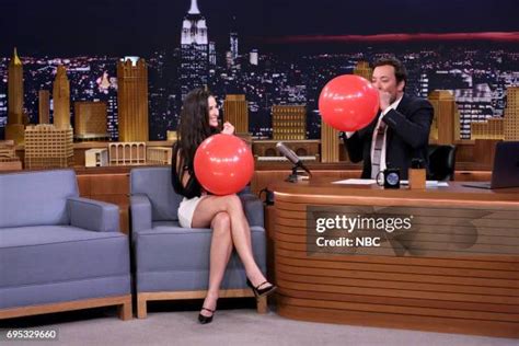 29 Demi Moore Jimmy Fallon Photos And High Res Pictures Getty Images