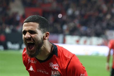 Sohaib Nair Se Confie Sur Son Début De Carrière Cauchemardesque Foot