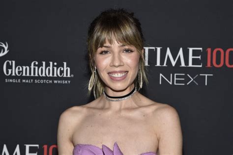 Jennette McCurdy Says Her Mom Showered Her Until She Was 18 It Felt Violating