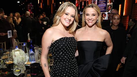 Reese Witherspoon Brought Her Lookalike Daughter As Her Date To The