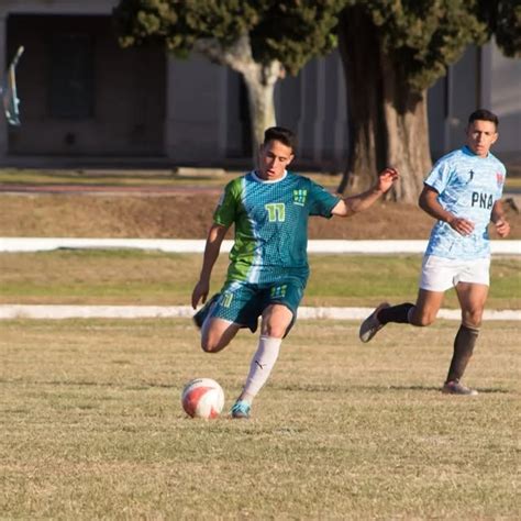 Valentin Botello Valen Botello • Threads Say More