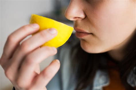 How Im Recovering My Sense Of Smell After Covid 19 Popsugar Fitness