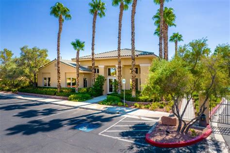 Apartments For Rent In Las Vegas Nv San Moritz And Angel Point