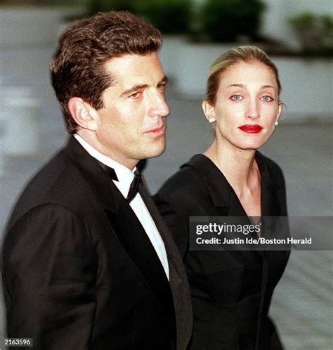875 Jfk Jr And Carolyn Bessette Photos And High Res Pictures Getty Images