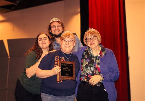 Lams Hawktalkers Coach Sherri Bublitz Honored As 2025 Speech Coach Of The Year Los Alamos Reporter