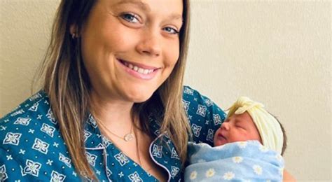 Questa Donna Ha Partorito Nel Giorno Del Suo Compleanno Per La