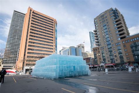 On The Scene At Drakes Ice Block Monolith As Fans Try To Melt Away The
