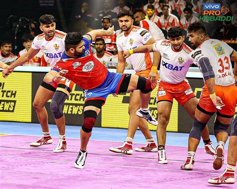 Pro Kabaddi 2022 Pardeep Narwal Becomes The First Raider In Pkl