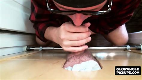 Bearded Bear Finally Completed His Quest Finding Glory Hole Eporner