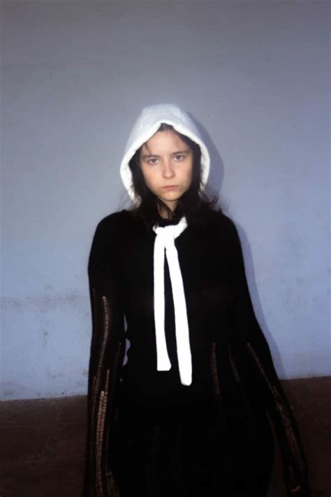 Krissia Ql0ca Representa Un Proceso De Duelo Vein Magazine