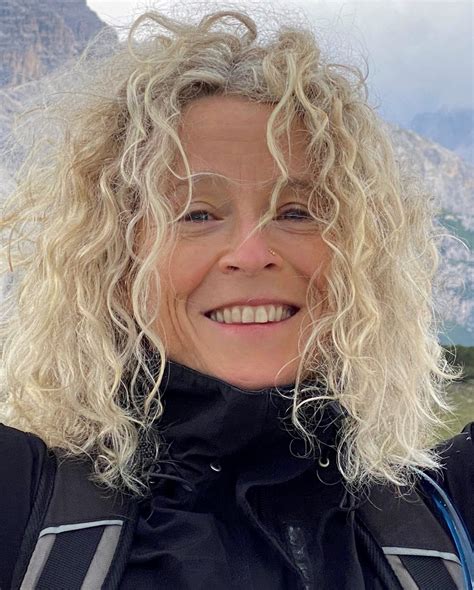 Ellen Emmet ~ The Awakening Body 3 Day Online Retreat Open Circle Center