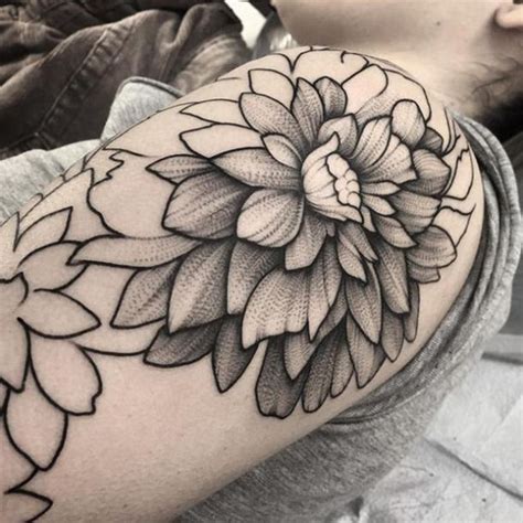 50 Best Dotwork Tattoos And Minimalistic Tattoo Ideas Yourtango