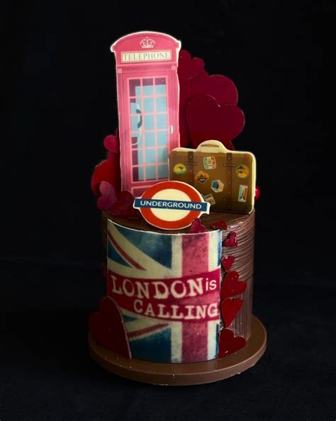 London Calling Smash Cake Essenze Chocolates