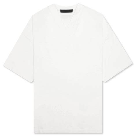 Essentials V Neck Cloud Dancer Feature