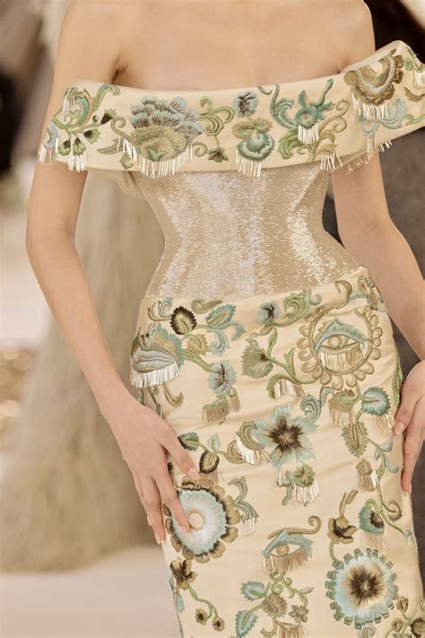 Embroidered Gown Haute Couture Guo Pei Dresses Haute Couture Corset