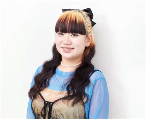 有田 真菜 美容室molla