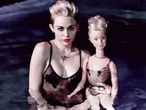 Miley Cyrus S