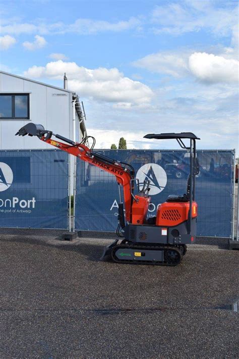 Minigraver Attack At10 Diesel Nieuw Auctionport