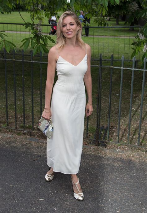 Sienna Miller Fashion Style The Serpentine Summer Party In London 76
