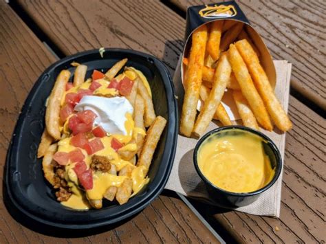 Review Taco Bell Nacho Fries